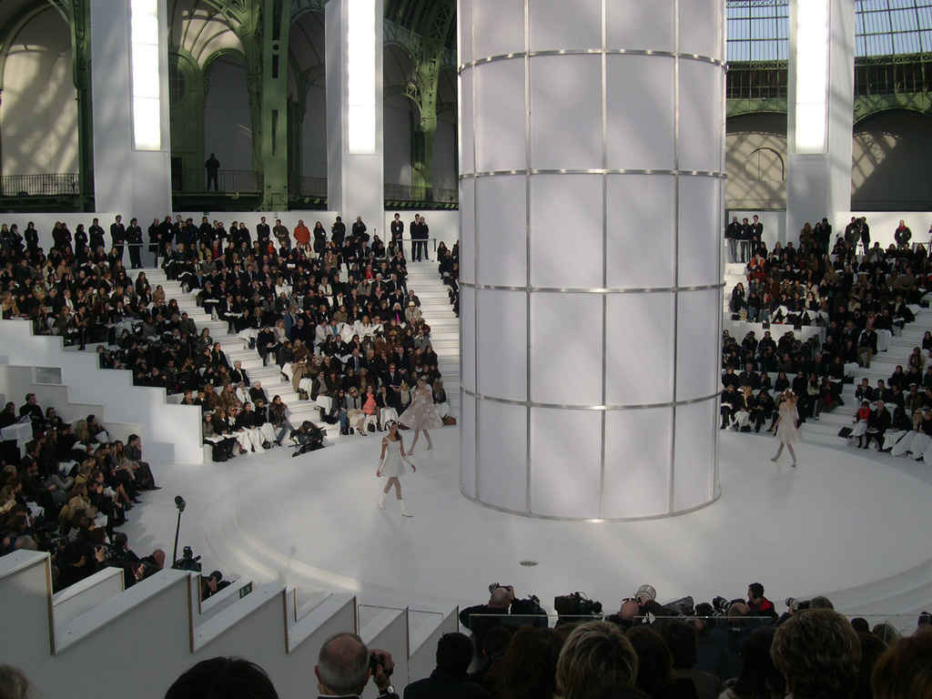 CHANEL - L'escalier — Atelier Devineau