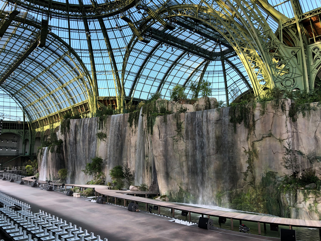 CHANEL - Les cascades — Atelier Devineau