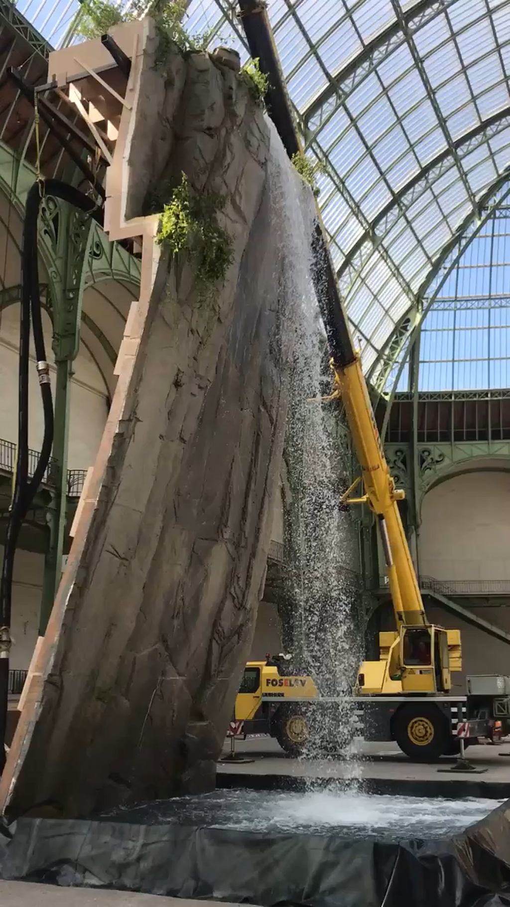 CHANEL - Les cascades — Atelier Devineau