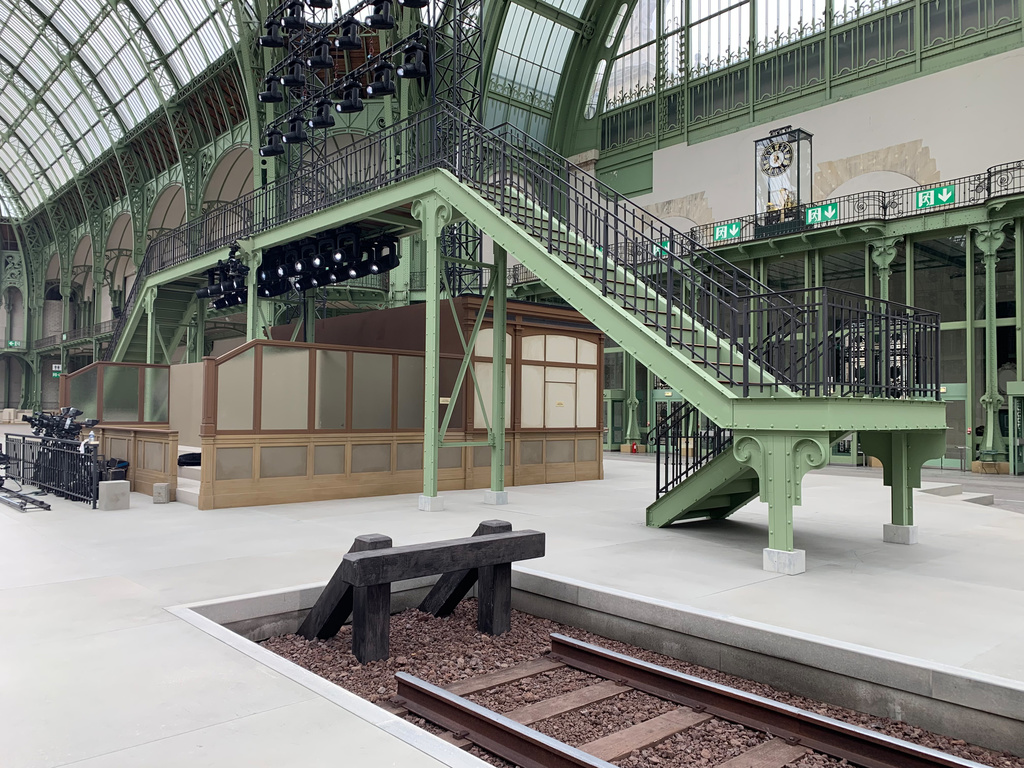 CHANEL - Le train — Atelier Devineau
