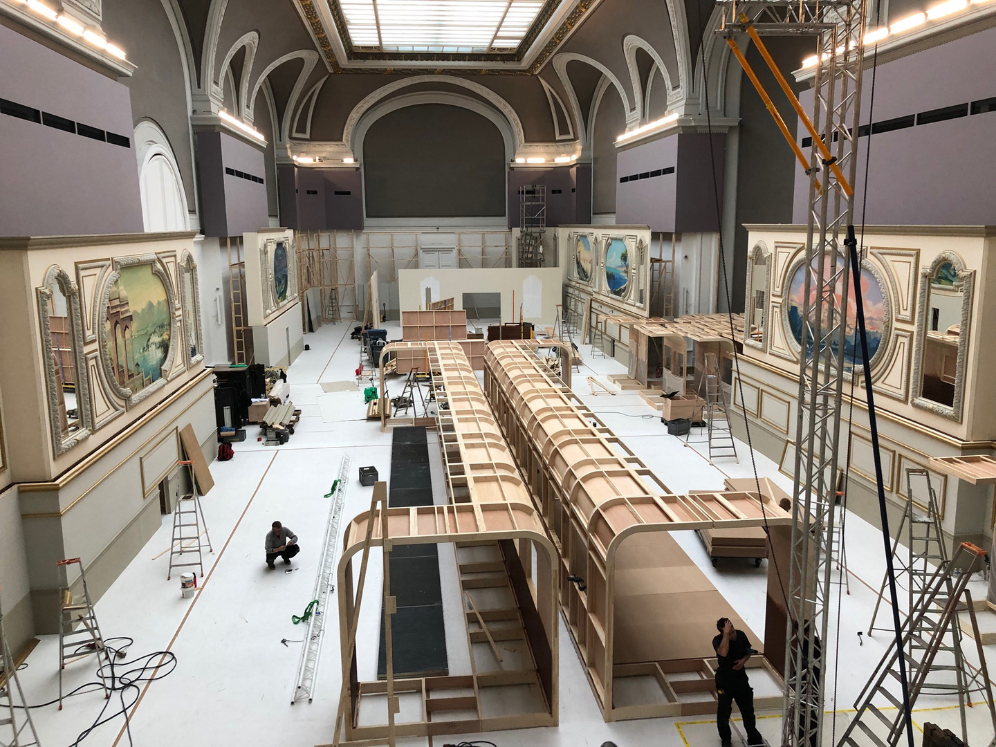 CHANEL - Le train — Atelier Devineau