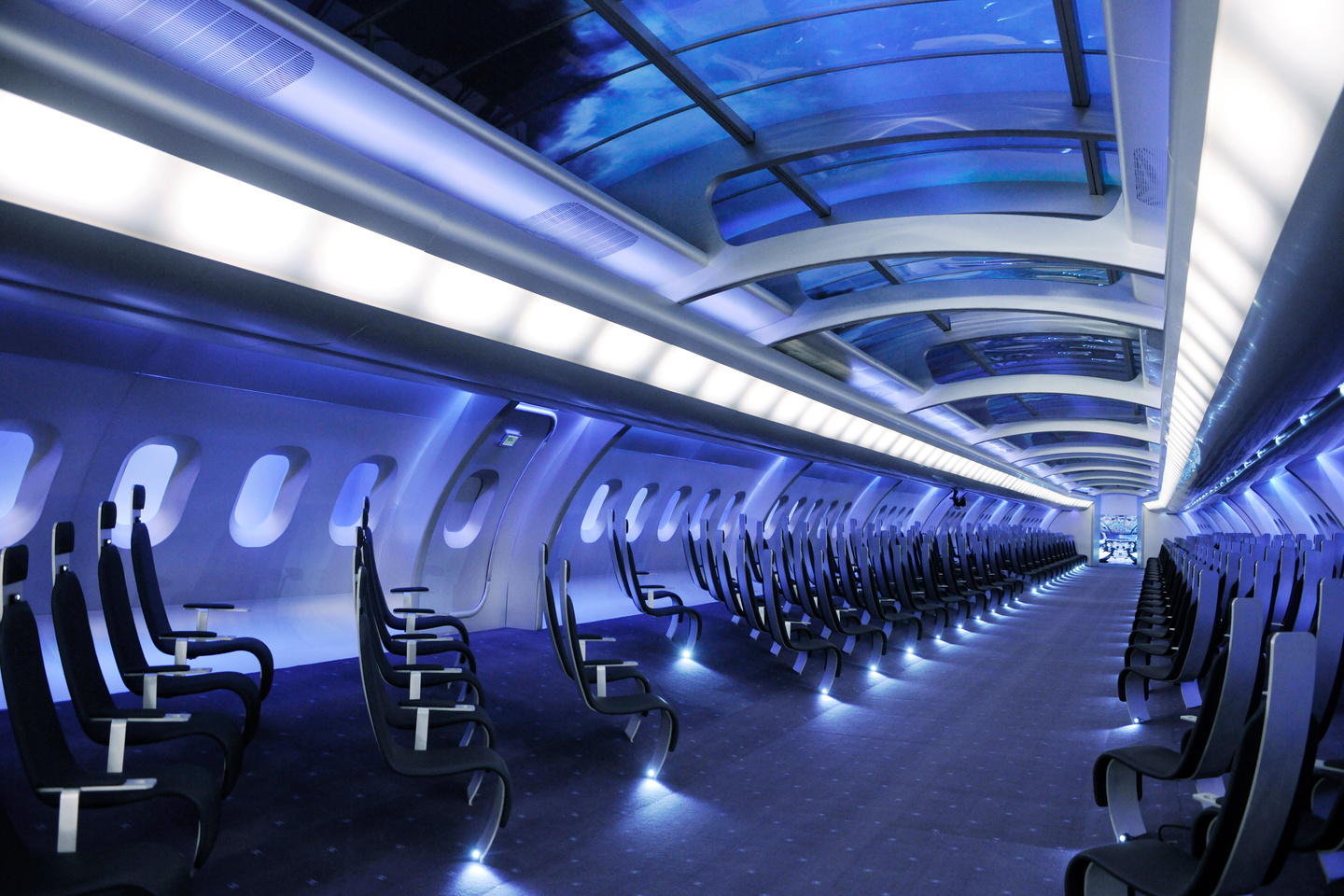 CHANEL - L'avion — Atelier Devineau